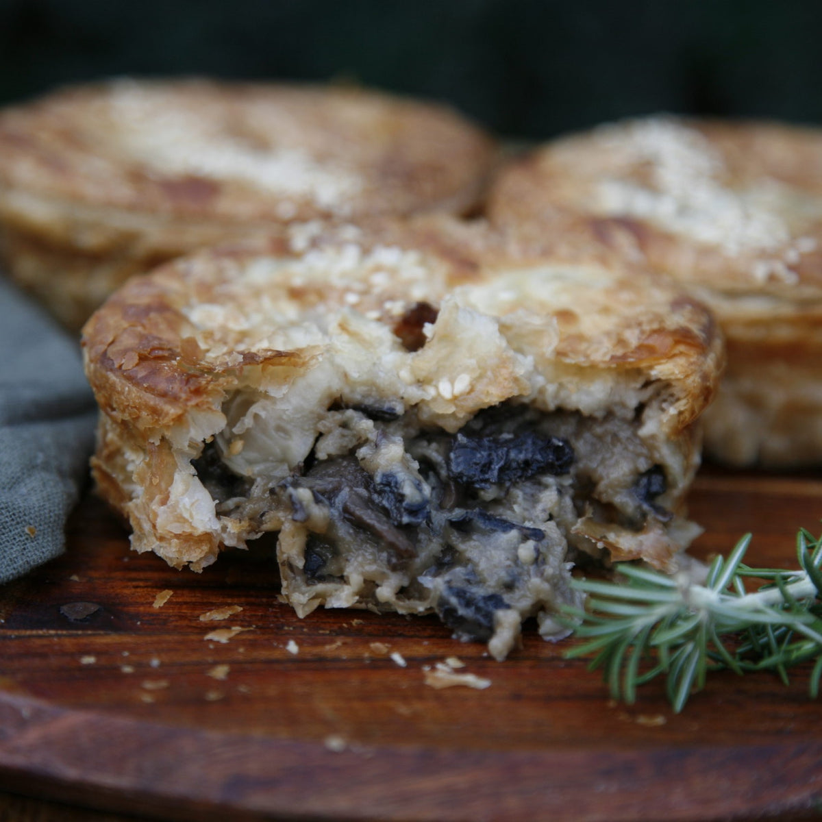 Yay Foods - Vegan Creamy Mushroom Pie - 9 x 150g – The Plant Pantry